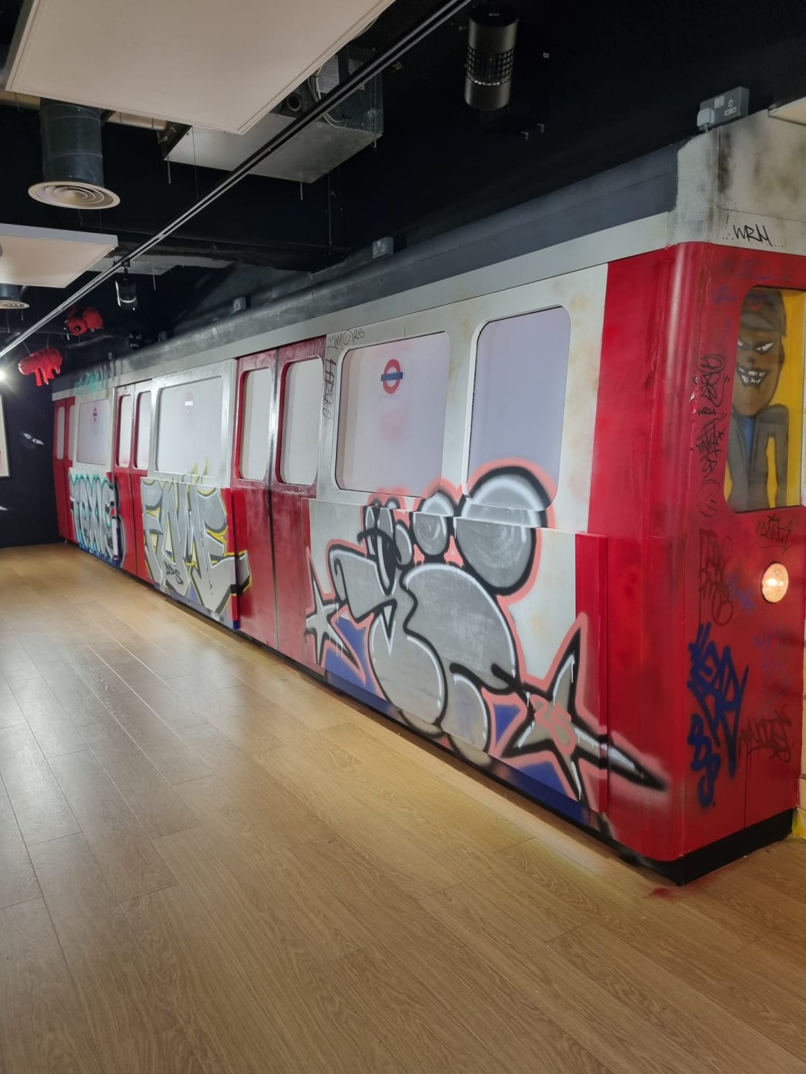 Long Dark Tunnel exhibition by 10Foot, TOX25 and Fume opens in London | Graff Storm